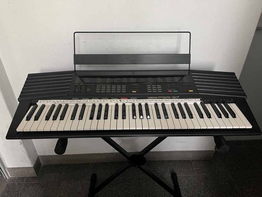 Yamaha keyboard PSR 37 (Gebraucht) in Zürich für CHF 70 – nur Abholung ...
