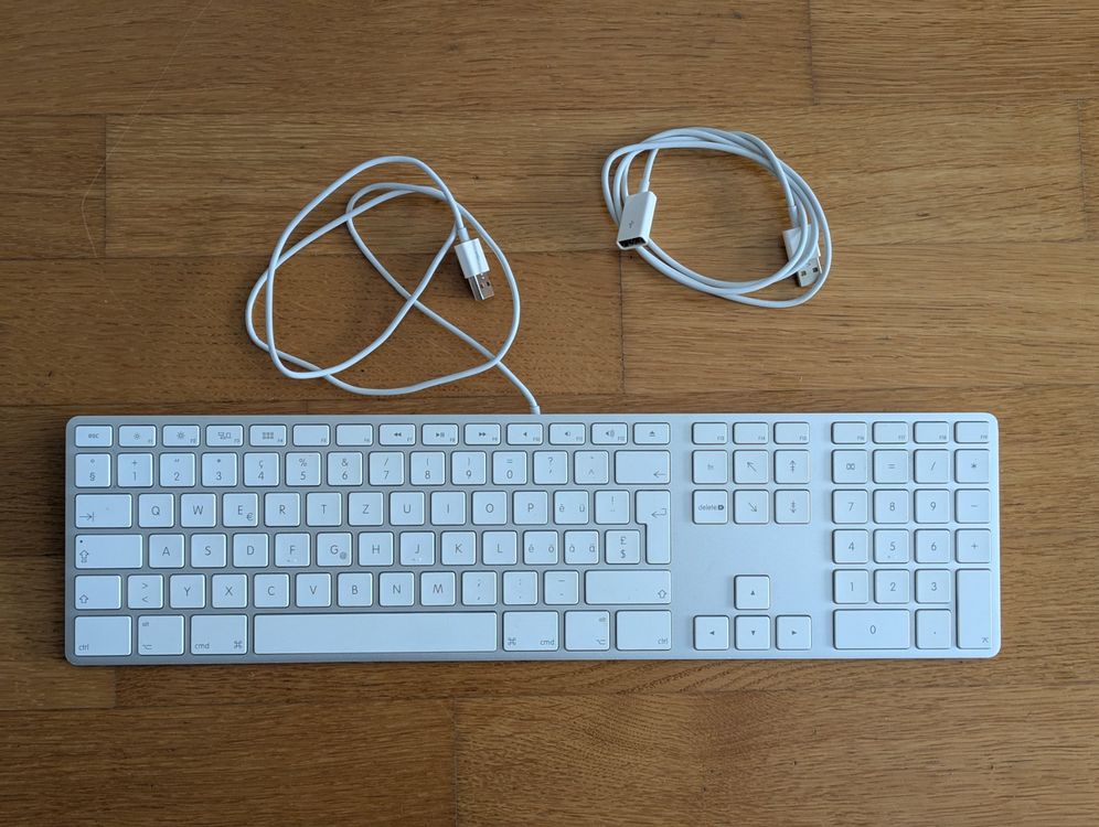 Apple Keyboard, weiss, CH-Layout | Kaufen auf Ricardo