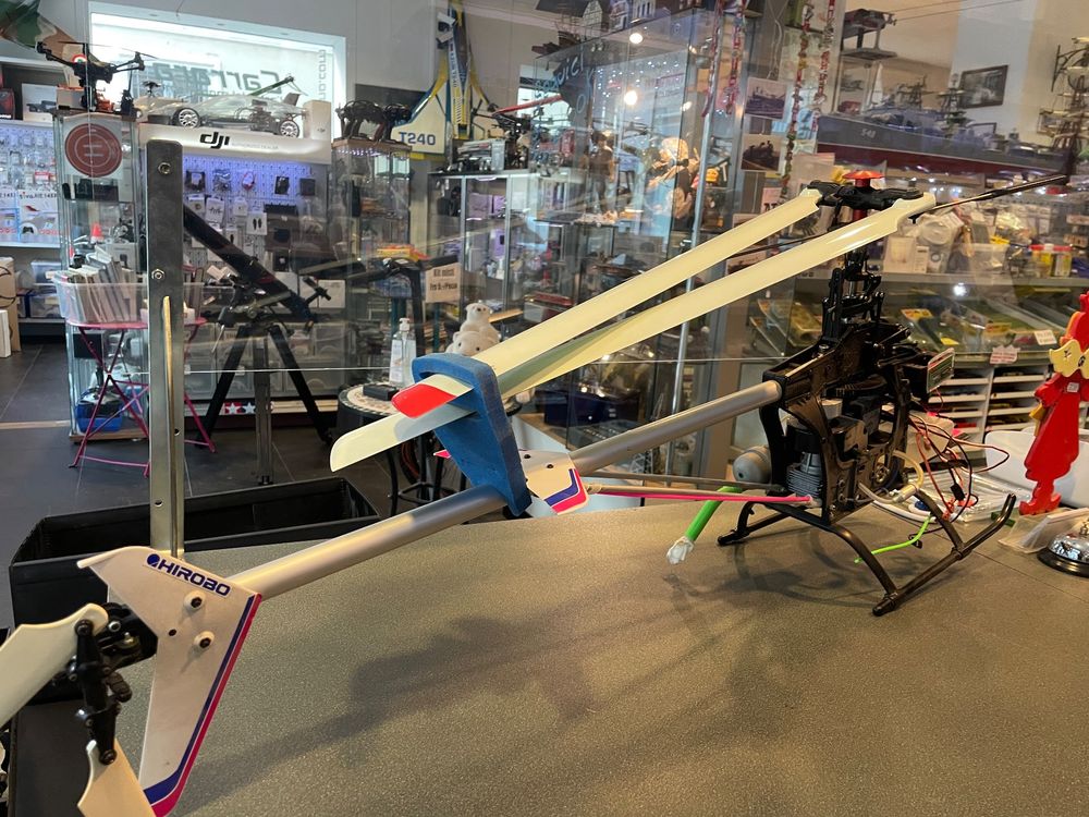 Rc helicopter Hirobo Nitro Helicopter (Gebraucht) in Chiasso für CHF ...