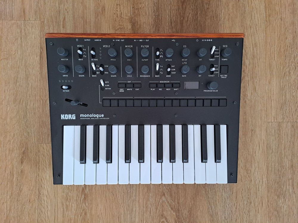 Korg Monologue Synthesizer (Gebraucht) in Pfyn für CHF 130 – nur ...