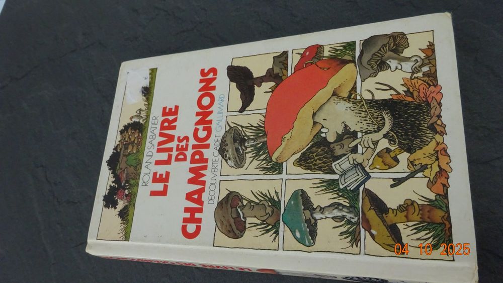 Le livre des champignons de Roland Sabatier (D'occasion) à Bassecourt ...