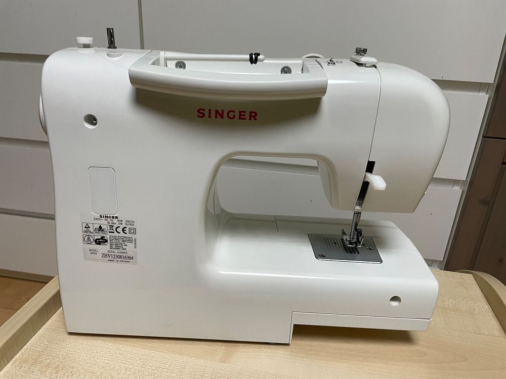 Nähmaschine Singer Symphonie inkl. Zubehör (Gebraucht) in Otelfingen ...