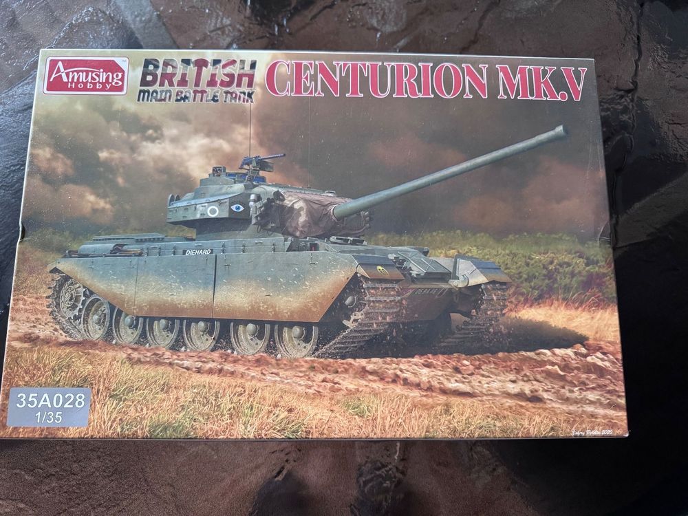Kampfpanzer Centurion MK.V in 1/35 von Amusing Hobby (Neu (gemäss Beschreibung)) in Kirchberg BE ...