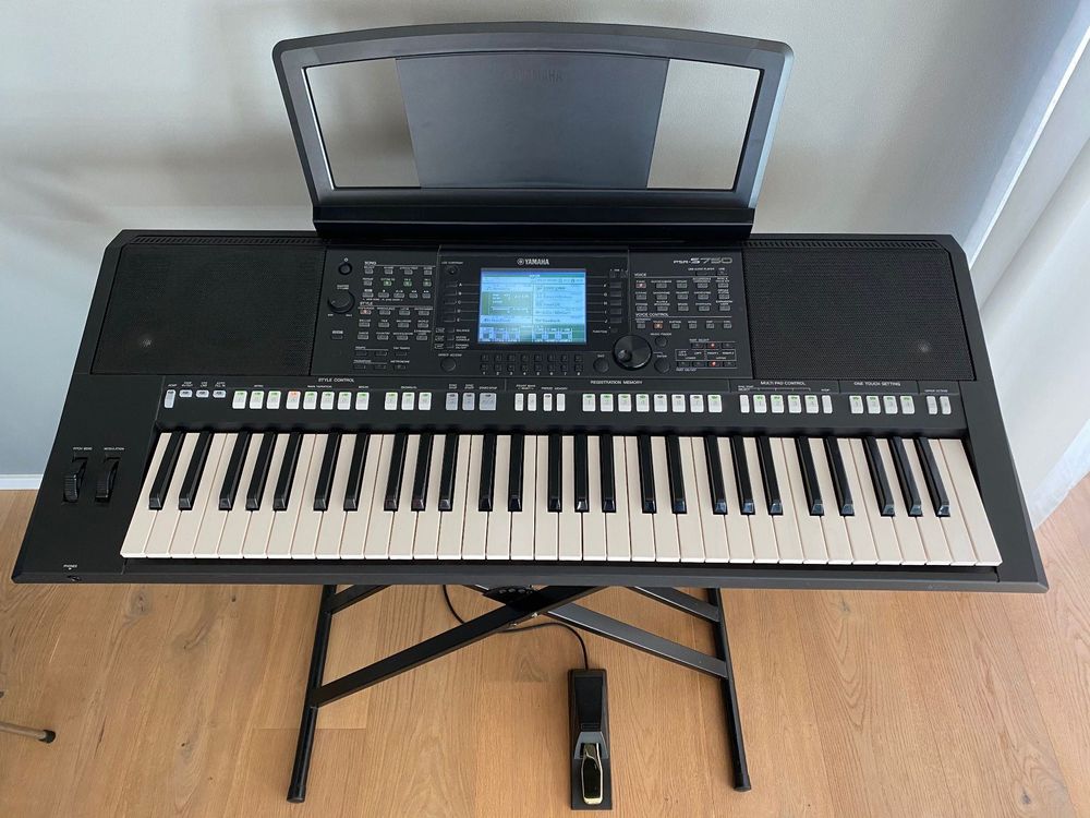 Yamaha PSR-S750 (Gebraucht) in Meilen für CHF 550 – mit Lieferung auf ...