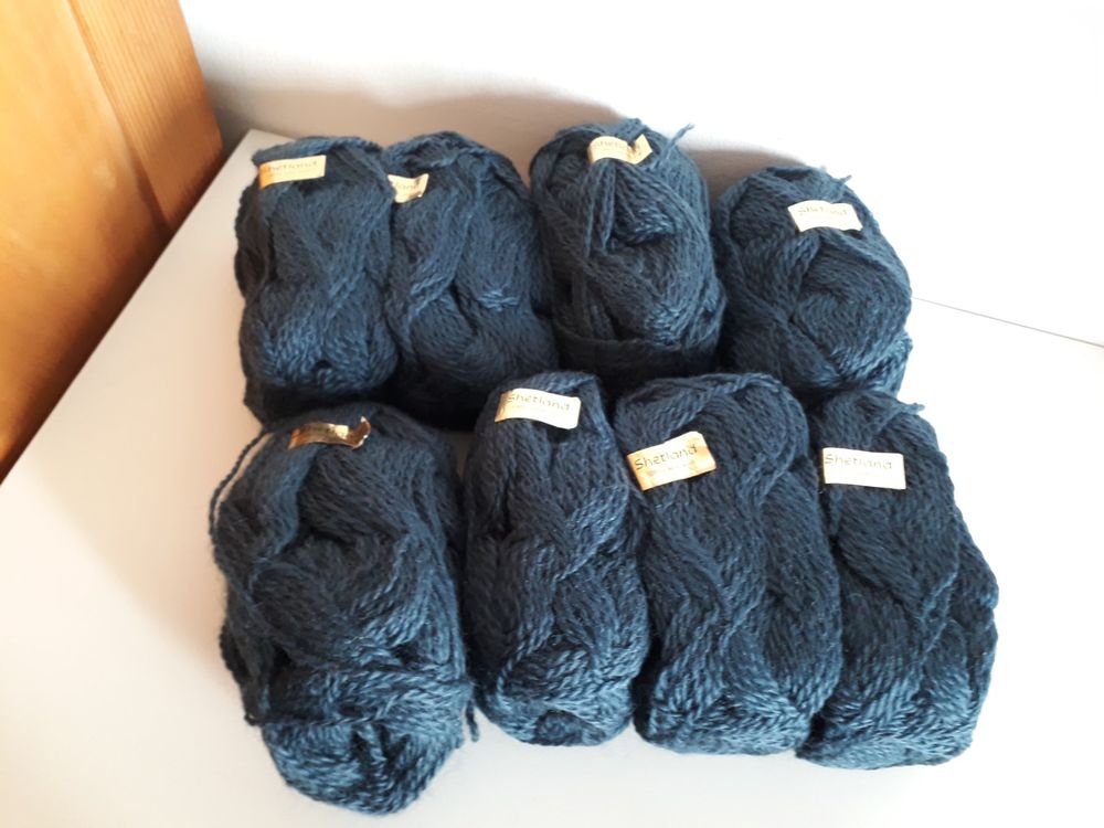 Strickwolle 800 Gramm Shetlandwolle 100% reine Wolle (Neu und ...