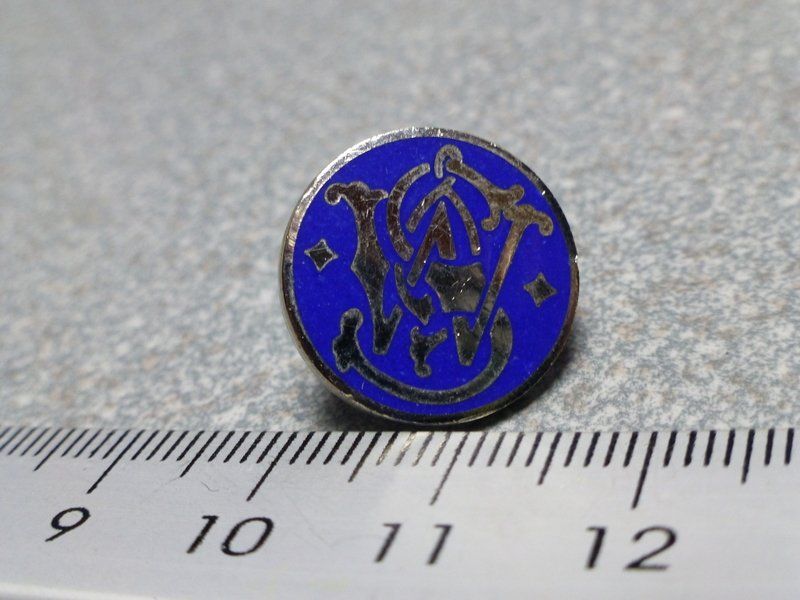 PIN PINS FIRMA Smith & Wesson Waffen (Gebraucht) in Gränichen für CHF 5 ...