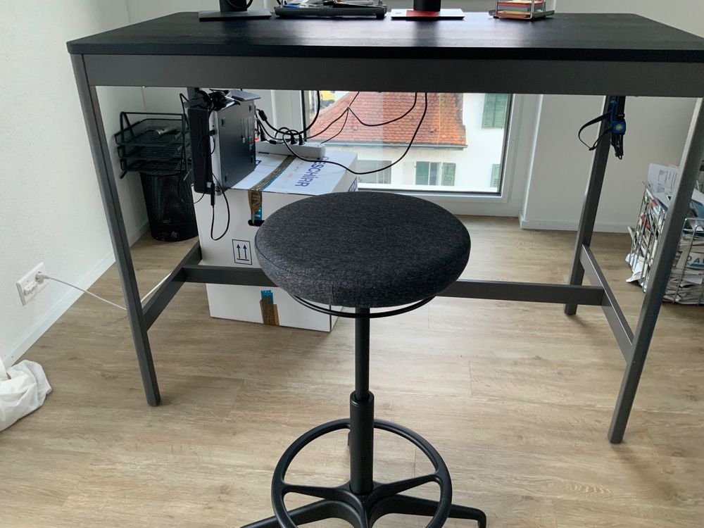 Hocker/ Stehhilfe für Stehtisch | Kaufen auf Ricardo