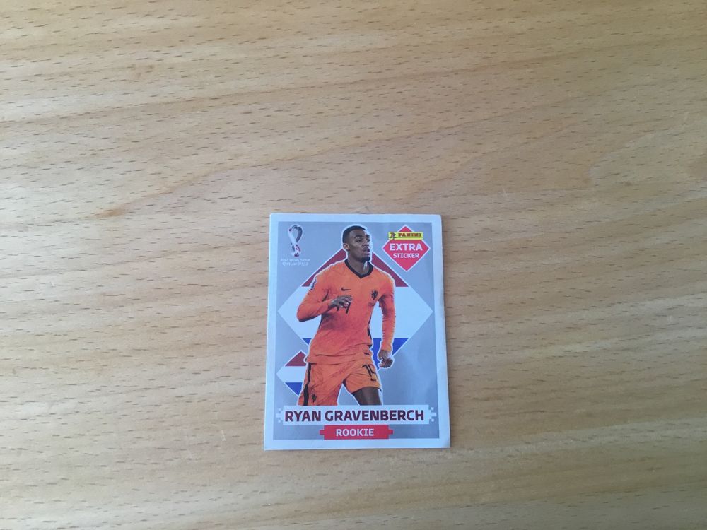 Panini WM 2022 Extra Sticker, Ryan Gravenberch (Silber) (Neu (gemäss Beschreibung)) in Grüningen ...