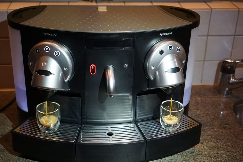 Nespresso Gemini CS 200 Pro | Kaufen auf Ricardo