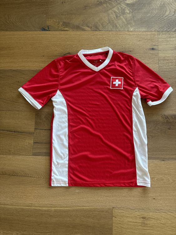 Swiss t-shirt (Gebraucht) in Lachen SZ für CHF 1 – mit Lieferung auf ...