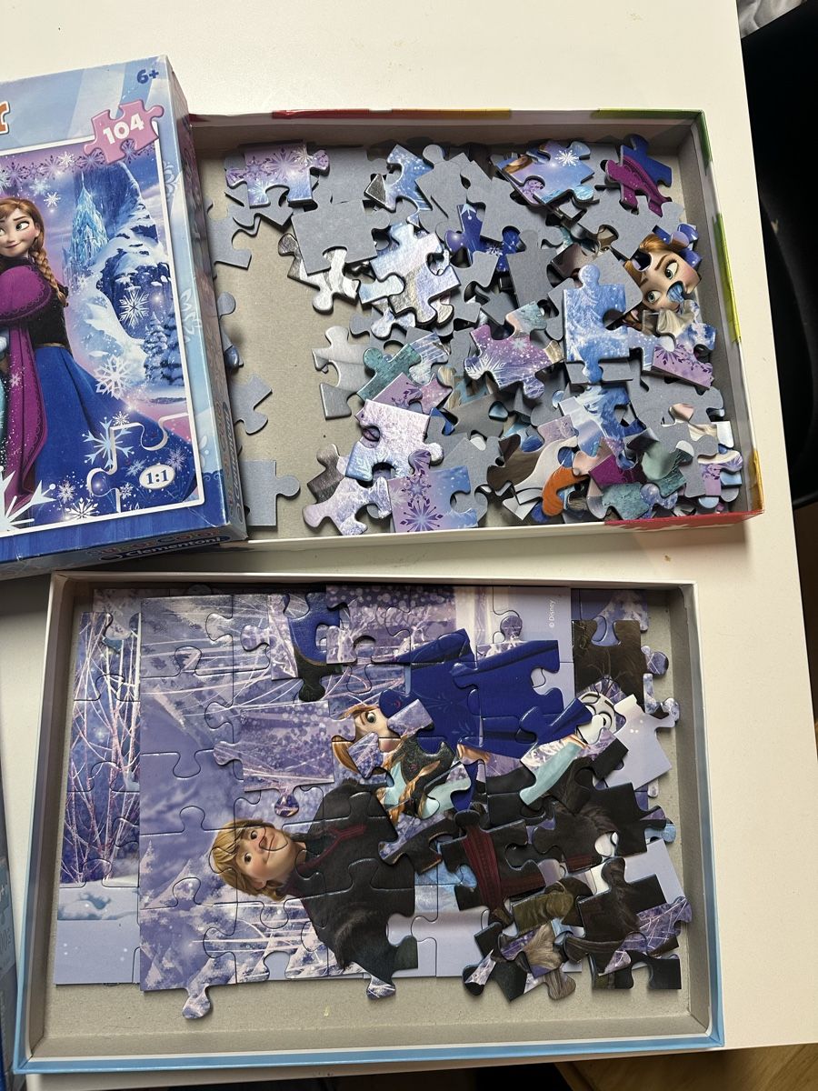 Frozen Anna und Elsa Puzzle 6+ (Gebraucht) in Busswil für CHF 6 – mit ...