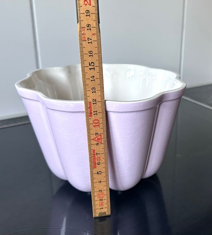 Seltene grosse Rössler Pudding Form Lila (Gebraucht) in Zürich für CHF ...