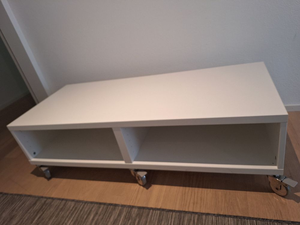 IKEA TV Möbel / Lowboard mit Rollen (Gebraucht) in Goldiwil (Thun) für ...