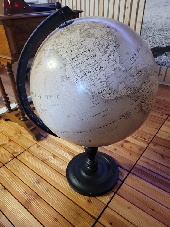 Mappamondo "Vintage" (Gebraucht) in S. Antonio für CHF 15 – mit Lieferung auf Ricardo kaufen