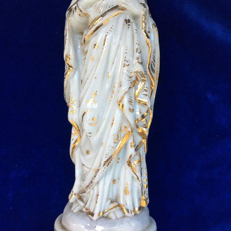 Porzellan - Figuren Christus + Madonna Nummeriert 2338 (Gebraucht) in Heimberg für CHF 11 – mit ...