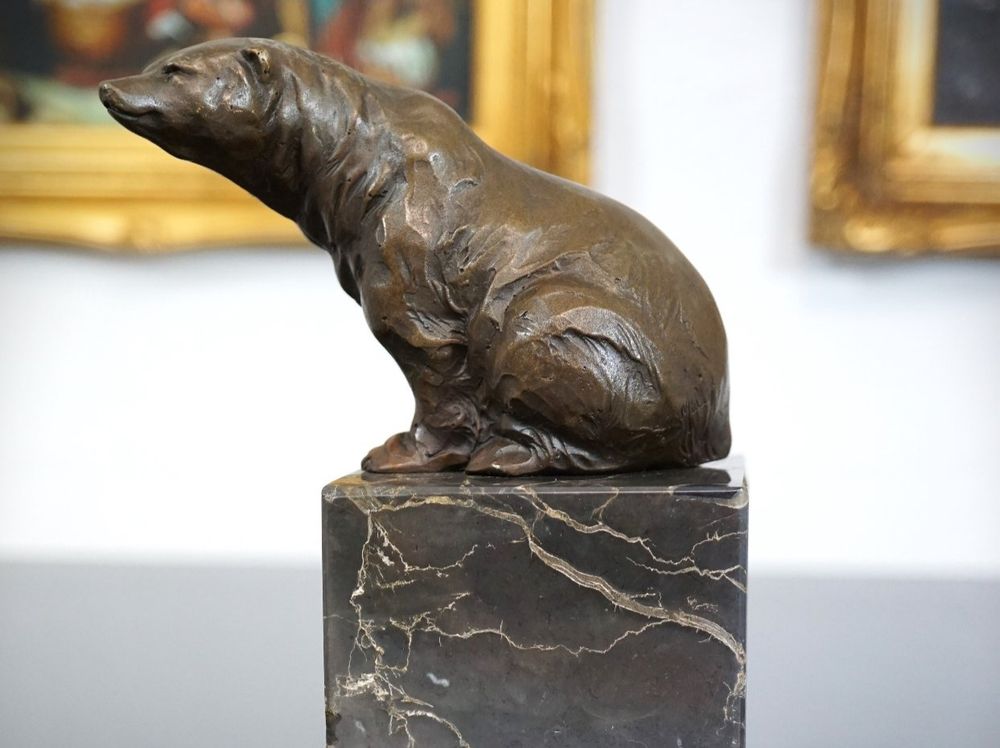 BRONZE FIGUR SKULPTUR PUTZIGER EISBÄR SIGNIERT MILO (Gebraucht) in ...