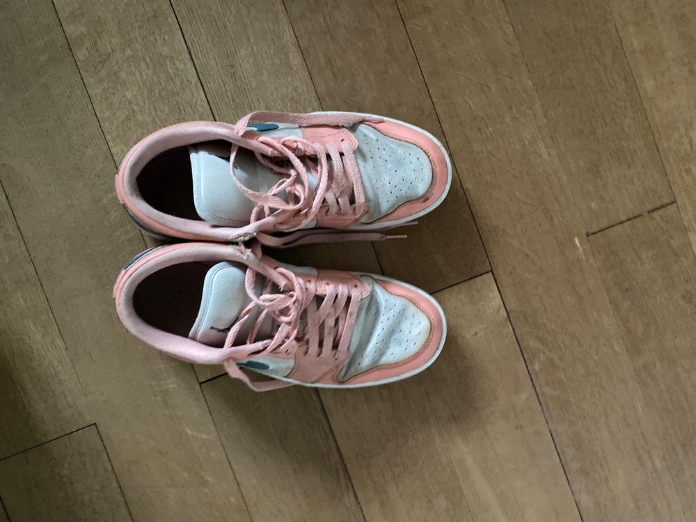 Jordan 1 peach (Neu und originalverpackt) in Kilchberg für CHF 20 – mit ...