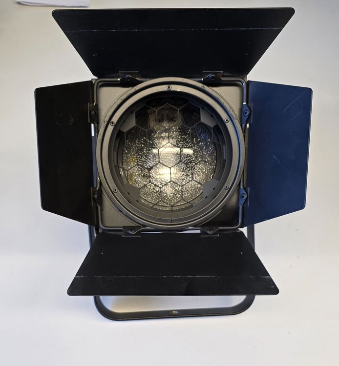 Strand Quartet PC 650W Fresnel | Kaufen auf Ricardo