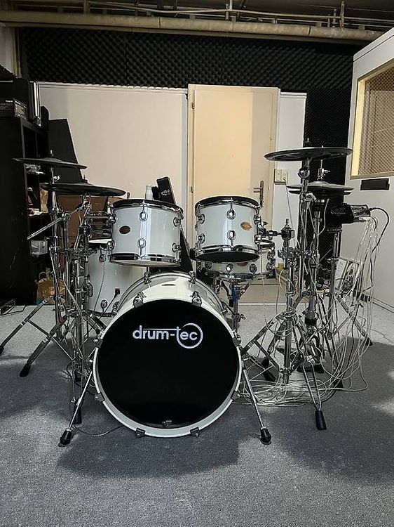 Drum-Tec Pro E Drum mit Roland TD30/Cymbal Pads (Gebraucht) in ...