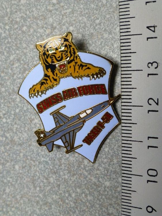 PIN PINS FLUGZEUG SWISS AIR FORCE Tiger Jet Militär Armee (Gebraucht ...