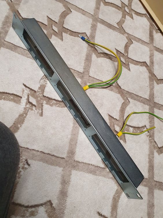 R&M 19" 1HE Rangierfeld 15-Port RDM RJ45 R302139 Leer Rack | Kaufen auf ...