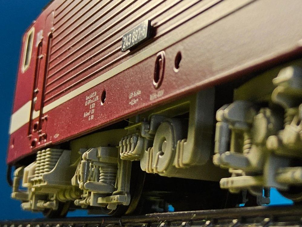 Märklin 3743 BR 243 DR - Deutsche Reichsbahn DDR _ digital (Gebraucht ...