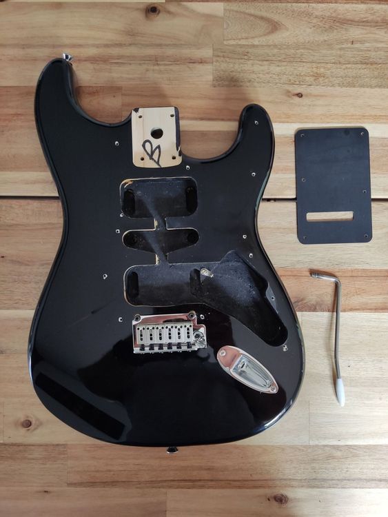 Fender / Squier Stratocaster Body (Gebraucht) in Winterthur für CHF 72 ...