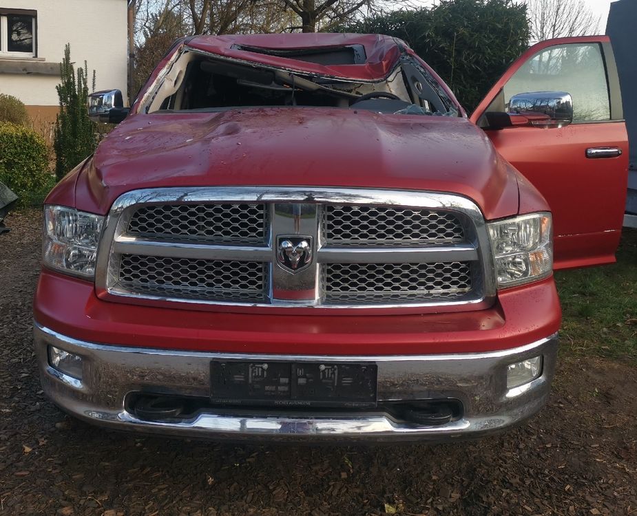 Dodge Ram 1500 Hemi Larami (Defekt) in Meiningen für CHF 8000 – nur ...