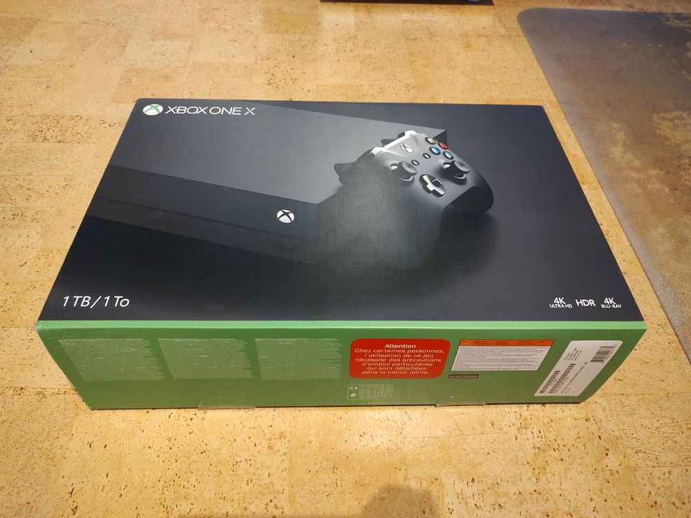 XBOX ONE X + Controller + Spiel | Kaufen auf Ricardo