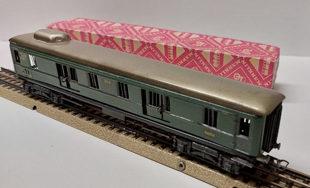 Märklin 354 - 4a D-Zug Gepäckwagen (Gebraucht) in Cheseaux-Noréaz für ...
