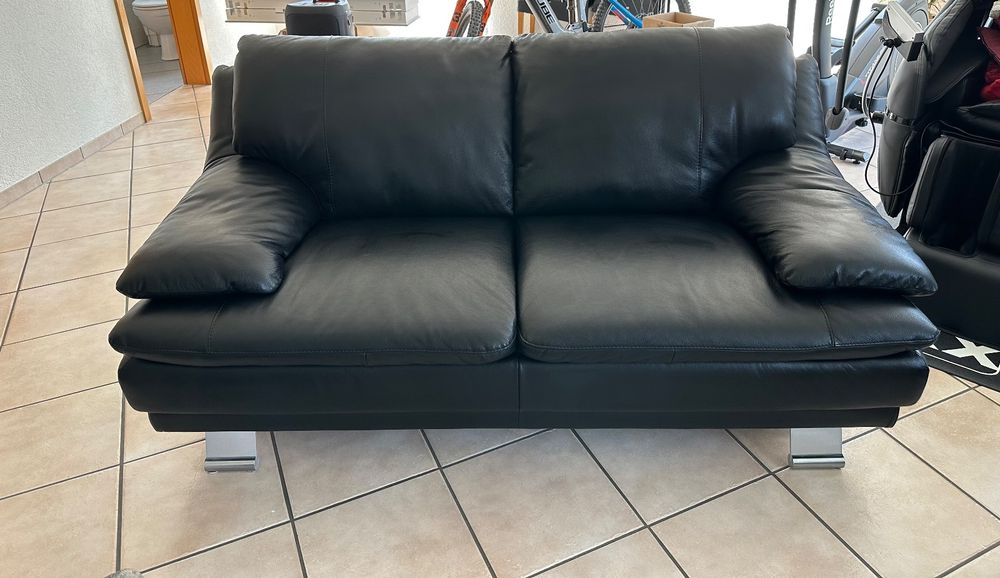 2er Ledersofa schwarz (Gebraucht) in Bargen für CHF 200 – nur Abholung auf Ricardo kaufen