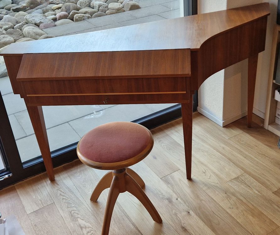 Spinett Lindholm (Gebraucht) in Spreitenbach für CHF 499 – nur Abholung ...