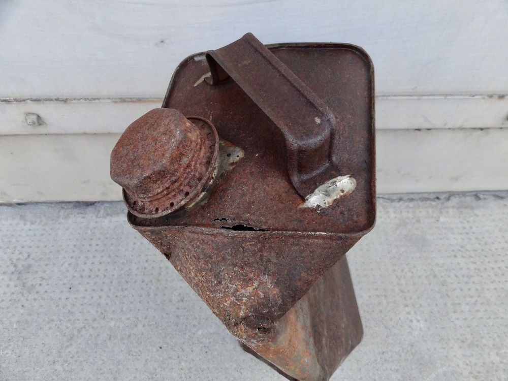 alter, kleiner Kanister aus Blech Rost Blechkanister Bidon (Gebraucht ...