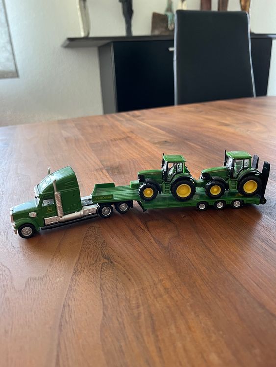 Siku Lkw mit Tieflader und 2x John Deere Traktoren (Gebraucht) in Rotkreuz für CHF 10 – mit ...