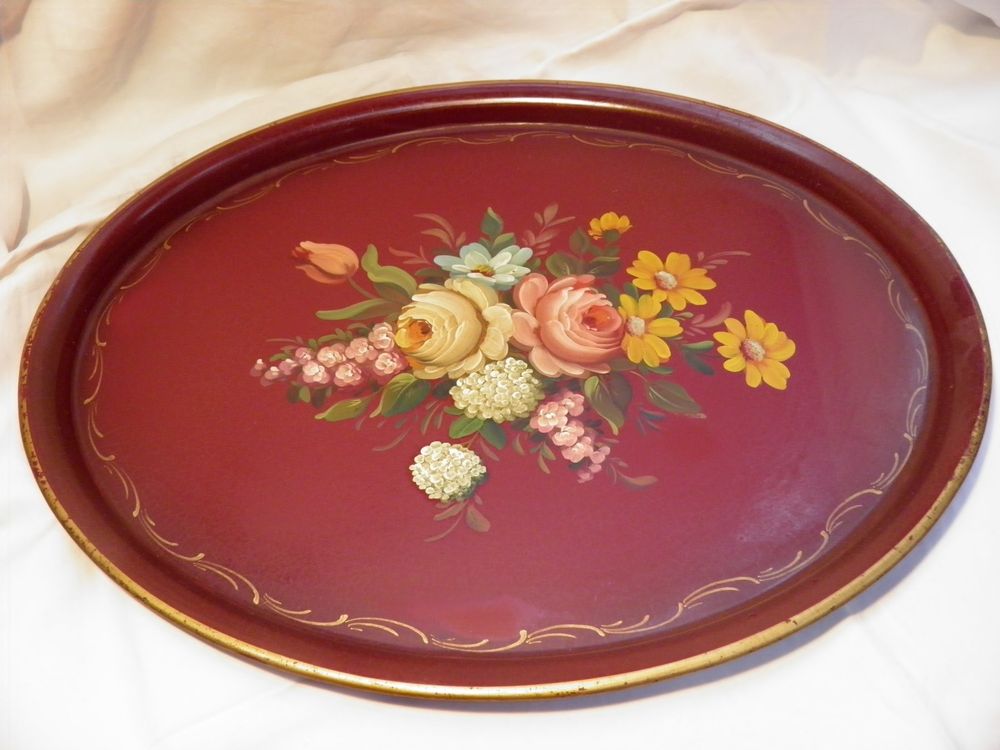 Antikes grosses ovales Eisenplateau mit Handmalerei (Gebraucht) in Rüti ZH für CHF 49 – mit ...