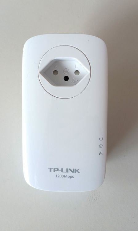 TP-Link Powerline Adapter 1200Mbps - Top Zustand! (Gebraucht) in ...