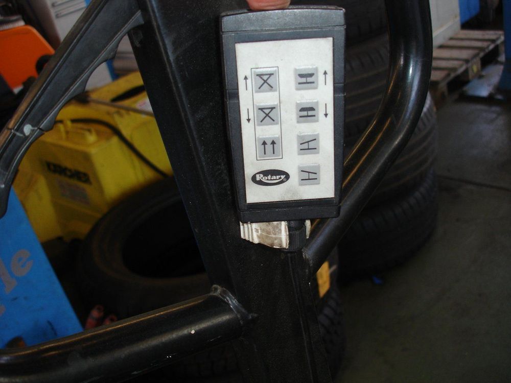 Motoren Hebebühne VAS6131A (Gebraucht) in für CHF 2600 – nur Abholung ...