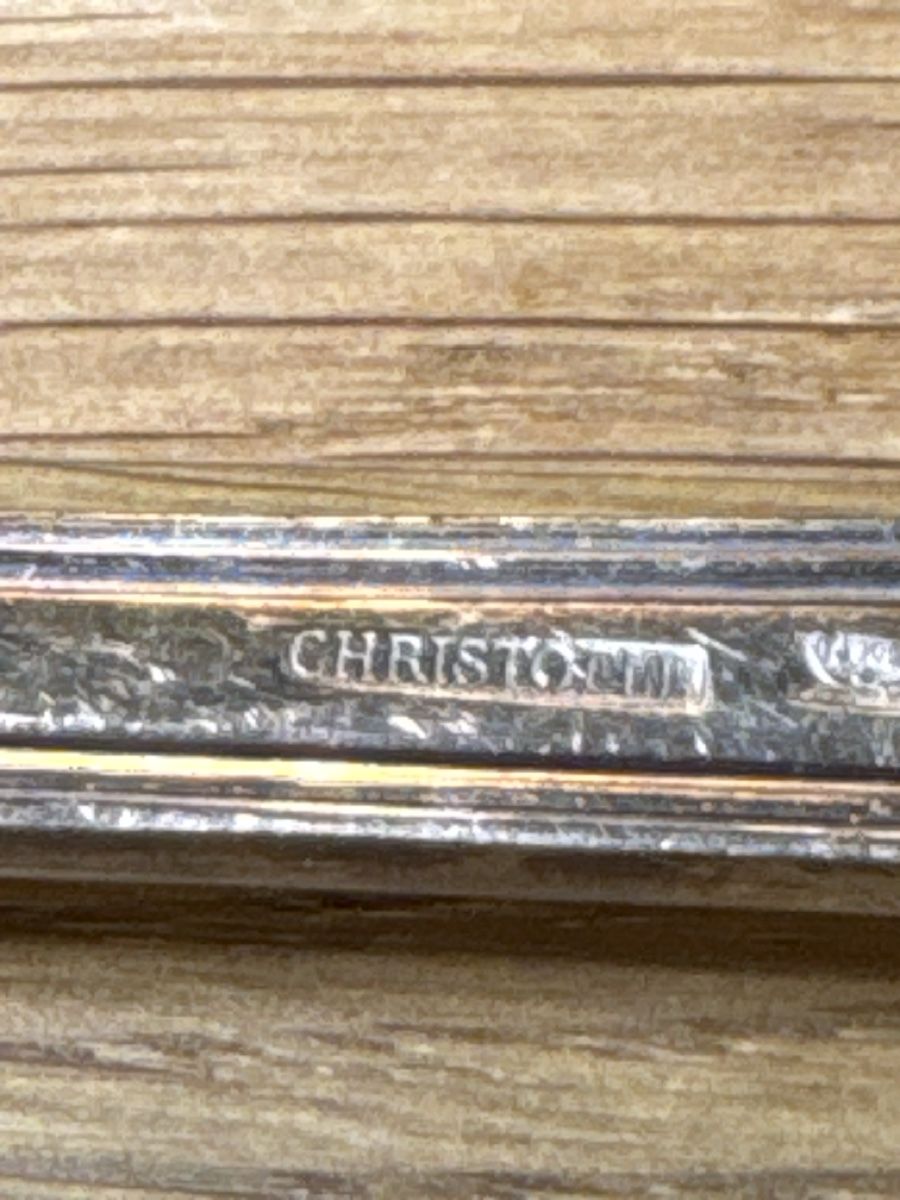 Une cuillère Christofle ancienne model Art Deco metal argent (D ...