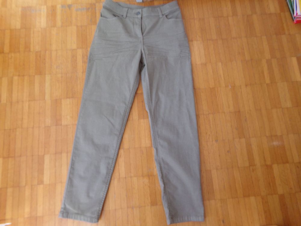 Damen Hose sand Gr. 40 C&A (Gebraucht) in Winterthur für CHF 4 – mit Lieferung auf Ricardo kaufen