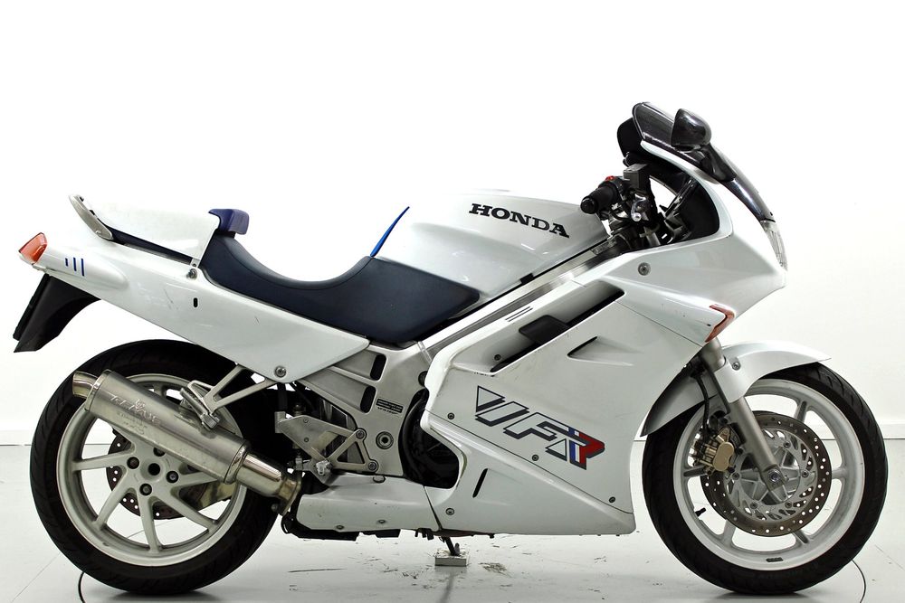 Honda VFR 750 F | Kaufen auf Ricardo