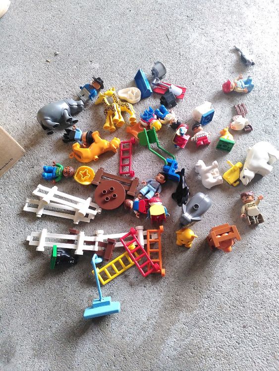 Lego Duplo Tiere und Figuren (Gebraucht) in Cazis für CHF 20 – mit Lieferung auf Ricardo kaufen