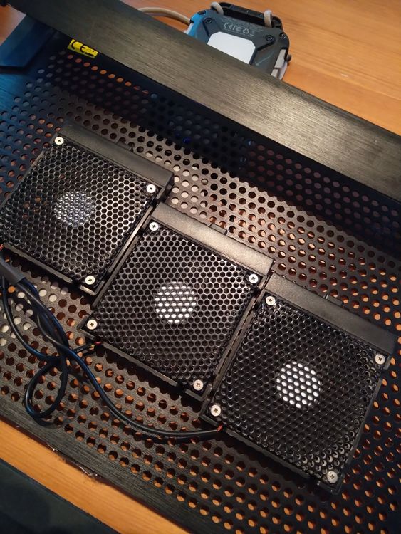 [A] Coolmaster Laptopständer laptop stand Kühler cooler (Gebraucht) in ...