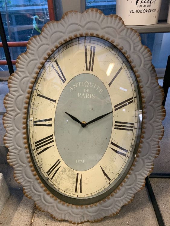 Uhr grau Metall (Neu (gemäss Beschreibung)) in Sursee für CHF 69 – nur ...
