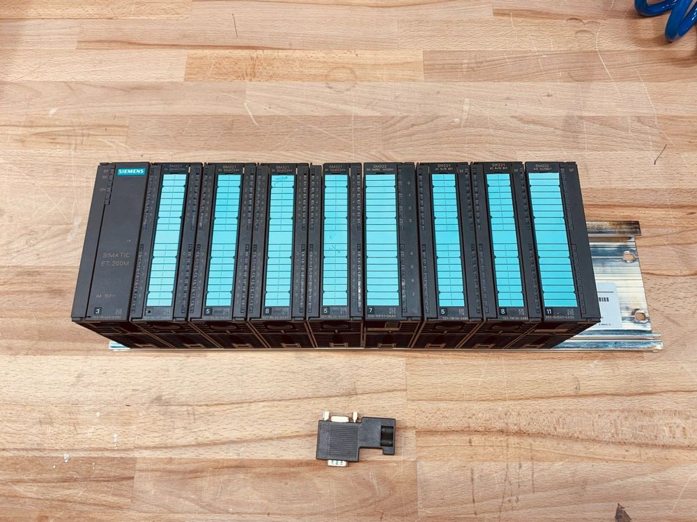 Siemens Simatic ET 200M (Gebraucht) in für CHF 150 – mit Lieferung auf ...