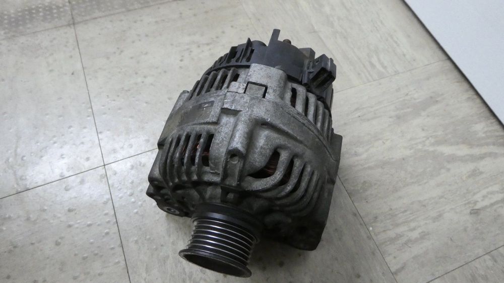 Alternator für VW Golf 3 GTI / VR6 (Gebraucht) in für CHF 60 – mit ...
