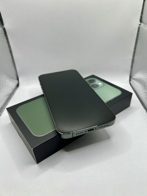 IPhone 13 Pro Max 128GB Neuwertig Preis Verhandelbar (Neu (gemäss ...