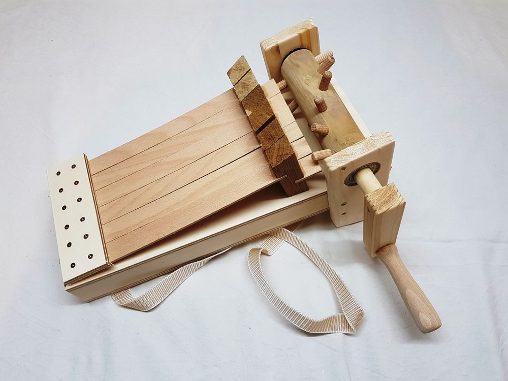 Kastenratsche - laute 6er Holzrätsche (Neu und originalverpackt) in ...