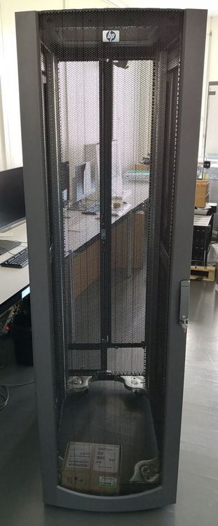HP 42U Server-Rack 10642 G2 (Gebraucht) in Steg im Tösstal für CHF 295 ...