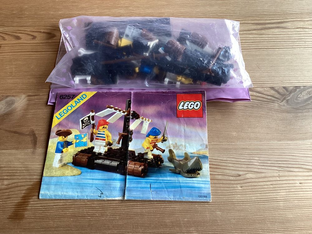 Lego Piraten Set Castaway's Raft 6257 (Gebraucht) in Lobsigen für CHF ...