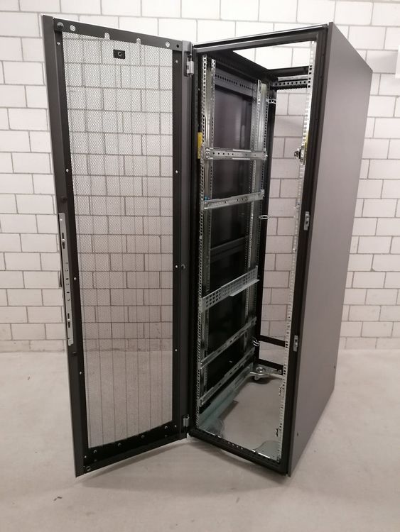 HP Serverschrank | Kaufen auf Ricardo